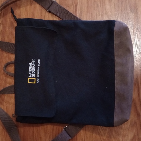 National Geographic | Bags | National Geographic Canvas Flap Bag ...